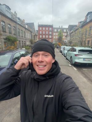 Login • Burst Creators